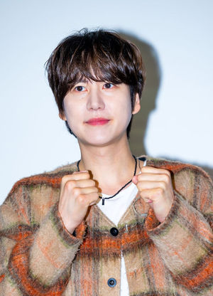 [사진]규현,'수줍게 파이팅' - OSEN