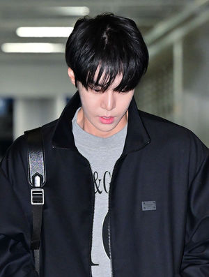 [사진]NCT 도영, '브이라인' - OSEN