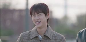 이이경도 '두손두발'?..BTS 진, 고정보다 더한 게스트 등장 ('핸썸가이즈') - OSEN