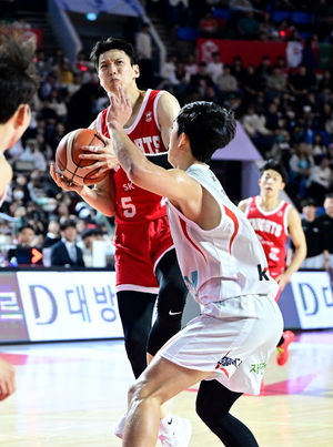 [사진]SK 김선형, '혼신의 돌파' - OSEN