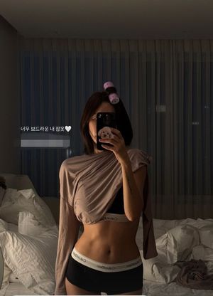 김준희, 47.8kg 美친 복근 감탄..언더웨어 모델이 따로없네 - OSEN