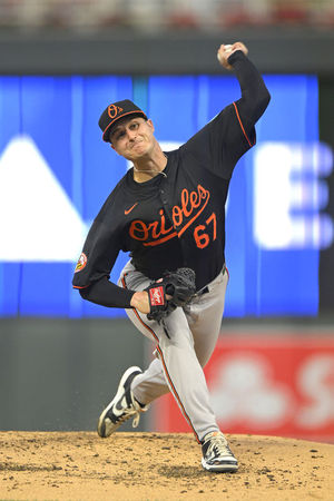 '4년 장수' 좌승사자 파트너는 WS 우승 멤버...'이닝 1위' 사직예수 포기, 현실에 안주하지 않은 롯데의 모험 - OSEN