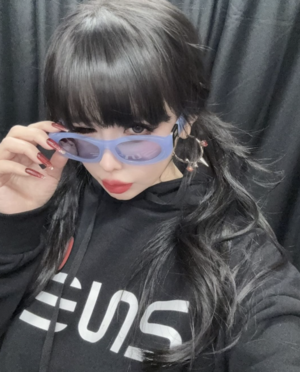 '11kg 감량' 박봄, 턱에 베이겠어...2NE1 컴백→매일이 리즈 [★SHOT!] - OSEN