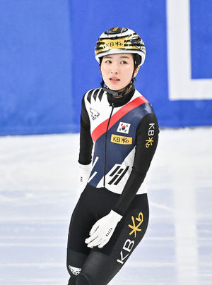 [사진]6위 김길리,'아쉬운 1500m' - OSEN