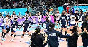 [사진]4연패 탈출에 기뻐하는 IBK기업은행 - OSEN