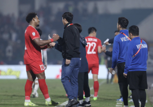 ‘베트남에도 SON 있다!’ 미얀마전 2골, 2도움 작렬한 브라질 귀화선수, 김상식 감독도 대만족 - OSEN