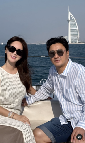 이혜원, ♥안정환과 결혼 23주년..두바이 여행 FLEX "비주얼 부부" - OSEN