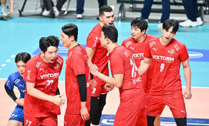 [사진]한국전력,'2세트도 잡아보자' - OSEN