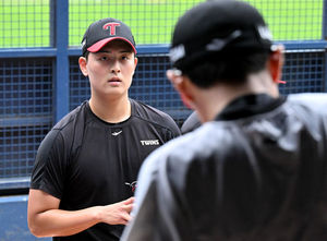 1군 데뷔도 못 했는데, 최고 155km…日 연수 다녀온 21세 유망주, ‘제2의 조상우’ 될까 - OSEN