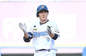 'GG 3연패' 최강자 떠났다…"만장일치 나올 만한 성적으로" NC 캡틴, 2루수 GG 제대로 욕심낸다 - OSEN