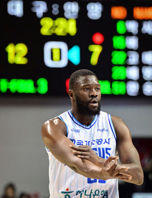 'SK전 손가락 욕' 은도예, KBL 제재금 20만 원 [공식발표] - OSEN