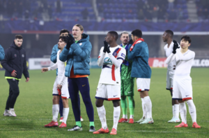 '이강인 45분' PSG, '5부 리그' 에스팔리에 4-2 진땀승...쿠프 드 프랑스 16강 진출 - OSEN