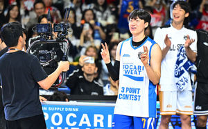 [사진] 최성모, 3점슛 콘테스트 우승 기쁨의 V - OSEN