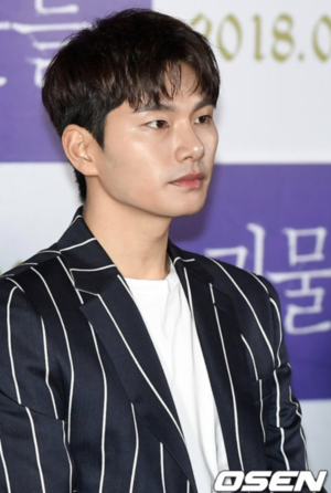 '재력가 집안' 이이경, 빚 120억 있었다? "이젠 父외제차 사드려" - OSEN