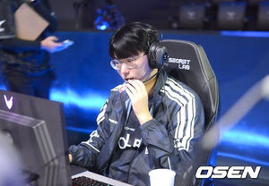 [LCK] ‘기세 탄’ 디알엑스의 여우 사냥…피어엑스 4연패, 장로 그룹 매직넘버 3 - OSEN