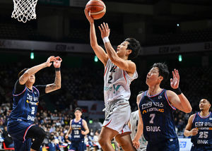 '허훈 22점-해먼즈 21점' KT, KCC 잡아내고 시즌 20승 달성...한국가스공사는 서울 삼성 제압 - OSEN