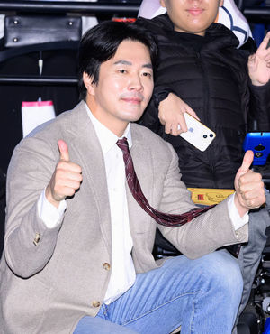 무릎 꿇은 권상우, 진심 통했다..'히트맨2', 200만 돌파 [공식] - OSEN