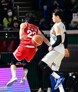 [사진]오재현,'살려야지' - OSEN