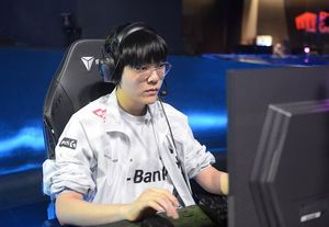 [LCK] 컨디션 회복한 ‘테디’ 박진성, 플레이-인 1R DNF전 선발 출전 - OSEN