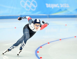 '완벽 호흡' 女 팀 스프린트, 중국 잡았다! 초대 챔피언 등극...김민선‧이나현 2관왕[하얼빈 AG] - OSEN