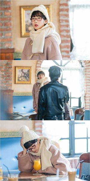 문가영, 첫사랑과 만났는데..'심란+좌절+이마 짚'? ('그놈은 흑염룡') - OSEN