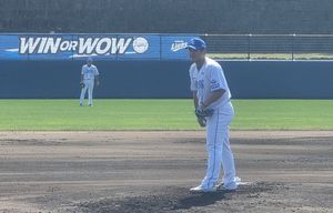 70억 FA, 드디어 첫선! 최고 145km 1이닝 무실점 쾌투 [오!쎈 오키나와] - OSEN