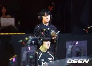 [Oh!쎈 롤챔스] 거침없는 ‘파괴전차’ BO5 풀세트 2연승, 감독이 말하는 비결 - OSEN