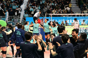 [사진]GS칼텍스 '탈꼴찌 보인다' - OSEN