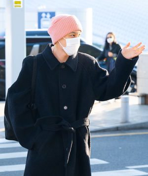 [사진]엑소 카이,'반가운 인사' - OSEN