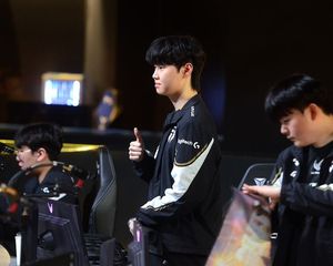 [LCK] ‘돌아온 호랑이’ 젠지, DK 3-0 셧아웃 완파…결승 진출(종합) - OSEN