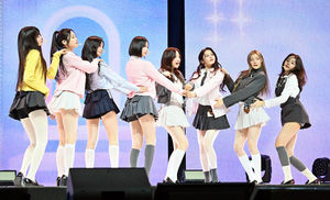 ‘SM 막내딸’ 하츠투하츠 “키키 라이벌? 좋은 영향..올해 신인상 받고파” [종합] - OSEN