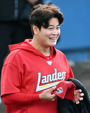 ‘마이너리그 5년→ML 올스타’ 추신수의 진심어린 조언 “오늘 입은 유니폼, 내일도 입을거라 착각말라” - OSEN