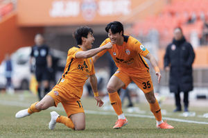 첫 원정에 나서는 제주SK, 강원전 무승 더 이상 없다 - OSEN