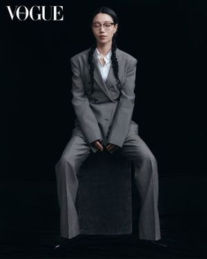 김신록, 순도 200% 카리스마·우아함 가득..'화보 장인' 아우라 - OSEN