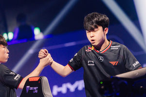 '中 불패' 끝난 '스택스' 김구택, "충분히 이길 수 있던 EDG전, 상대 카운터 피부로 느껴" - OSEN