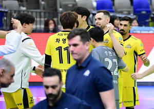 [사진]진격의 KB손해보험 '9연승' - OSEN