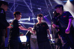 [마스터스 방콕] ‘슈퍼 팀’ T1, 만리장성 넘었다…中 EDG에 짜릿한 설욕 결승행 (종합) - OSEN