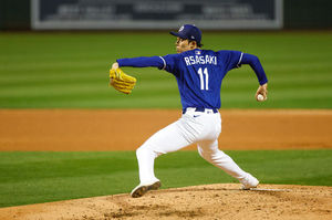 ML 첫 등판 나선 일본산 괴물, 3이닝 무실점 KKKKK 최고 160km 실화? - OSEN