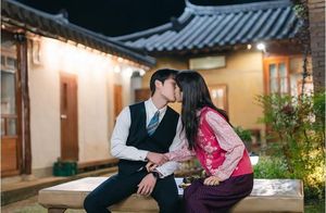 문가영♥최현욱, 취중 뽀뽀의 힘?..'선업튀' 흥행 잇는 화제성 - OSEN