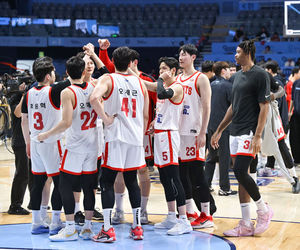 [사진]SK,'정규시즌 우승까지 매직넘버 3' - OSEN