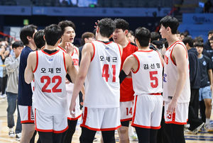 [사진]SK,'소노 상대 5전 전승' - OSEN