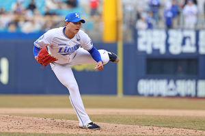 '153km' 슈퍼 루키 비공식 데뷔전, 1이닝 무실점 KK…통신 3사 우승 포수 출신도 “좋은 선수 한 명 나왔다” 극찬 [오!쎈 대구] - OSEN