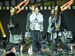 [사진]영파씨, 'COLD' 무대 - OSEN