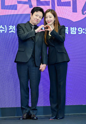[사진]서현철-오나라, '빌런의 나라' 부부 - OSEN