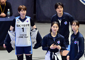 [사진]이소영-김희진, 'IBK기업은행 두 베테랑' - OSEN