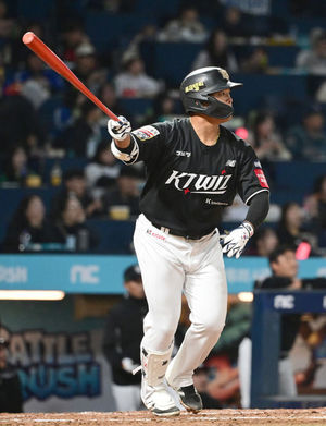 '예비 FA' 강백호 3타점 미쳤다! KT, NC 꺾고 시범경기 선두 질주 [창원 리뷰] - OSEN