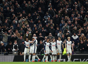 SON 터졌다! '선제골 기점+도움까지 쾅!' 토트넘, 알크마르 합산스코어 2-1 리드... UEL 8강 청신호[후반 진행중] - OSEN