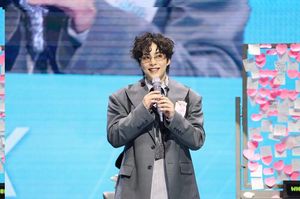 'KBS와 갈등' 시우민, 드디어 날개 폈다…'WHEE!' 강렬한 인상 - OSEN