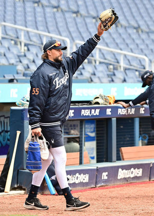 [사진]와이스,'반가워 NC' - OSEN