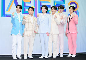 [사진]미스터트롯3 TOP7,'멋진 하트' - OSEN